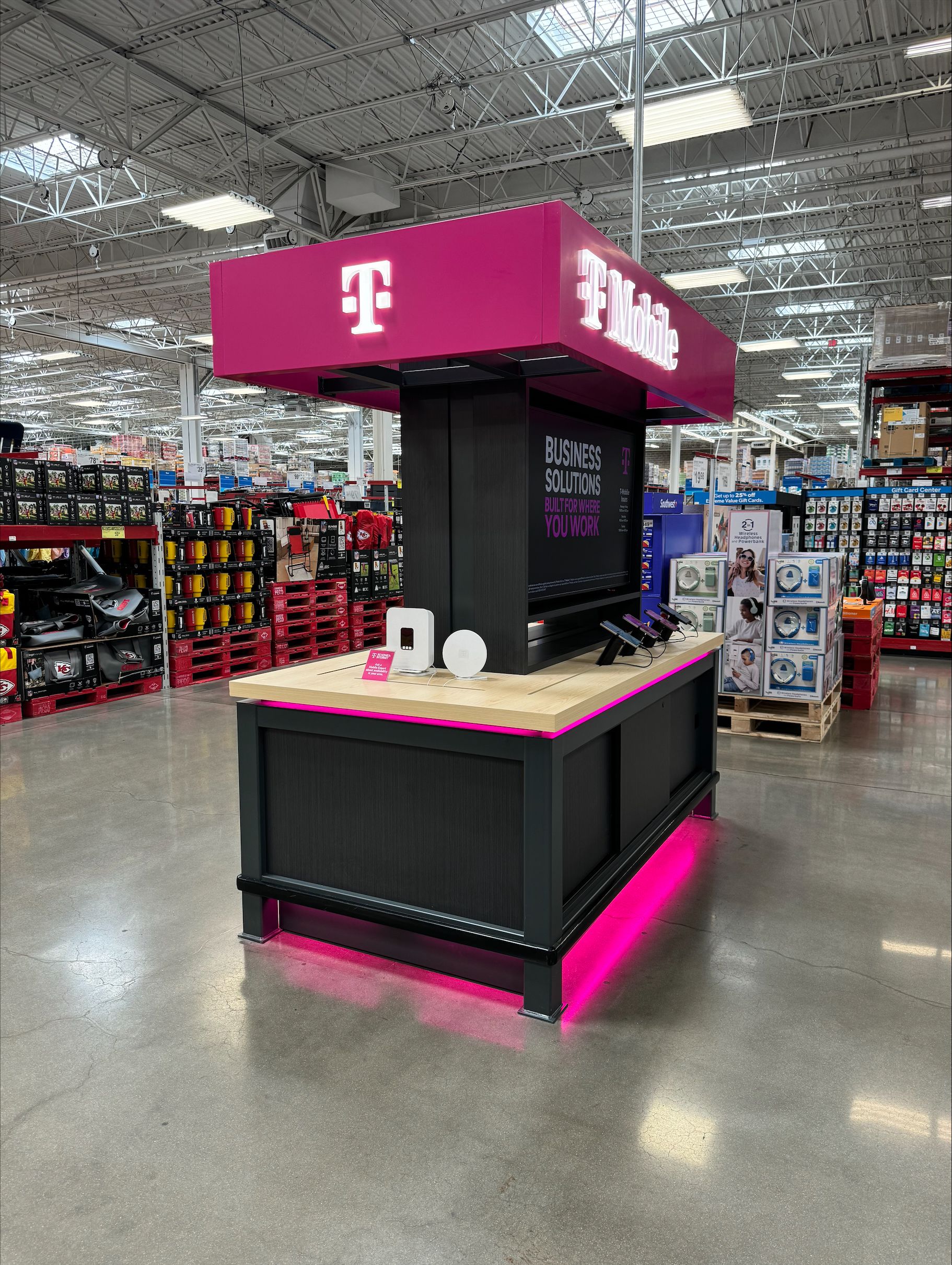 T-Mobile at Sam's Club: Wichita, KS