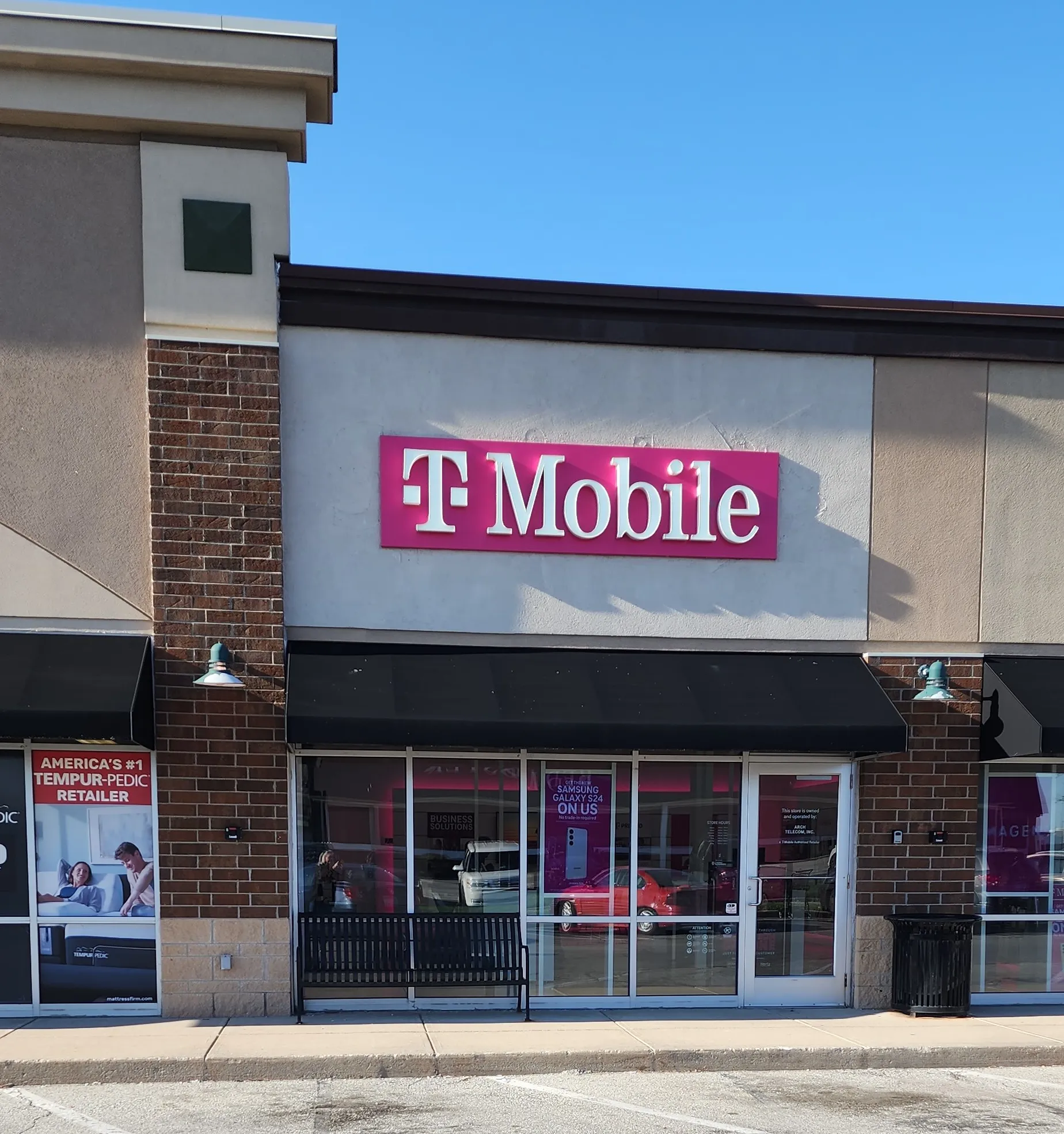 T-Mobile E Blvd & S Reed Rd | Kokomo, IN