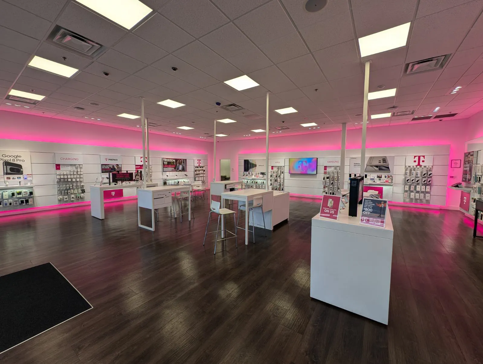 T-Mobile St Johns Town Center | Jacksonville, FL