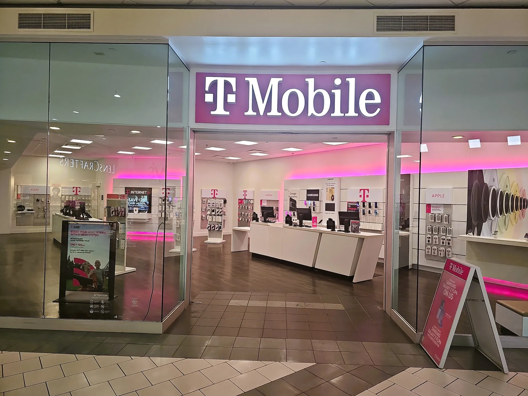 T-Mobile Jefferson Valley Mall | Yorktown Heights, NY
