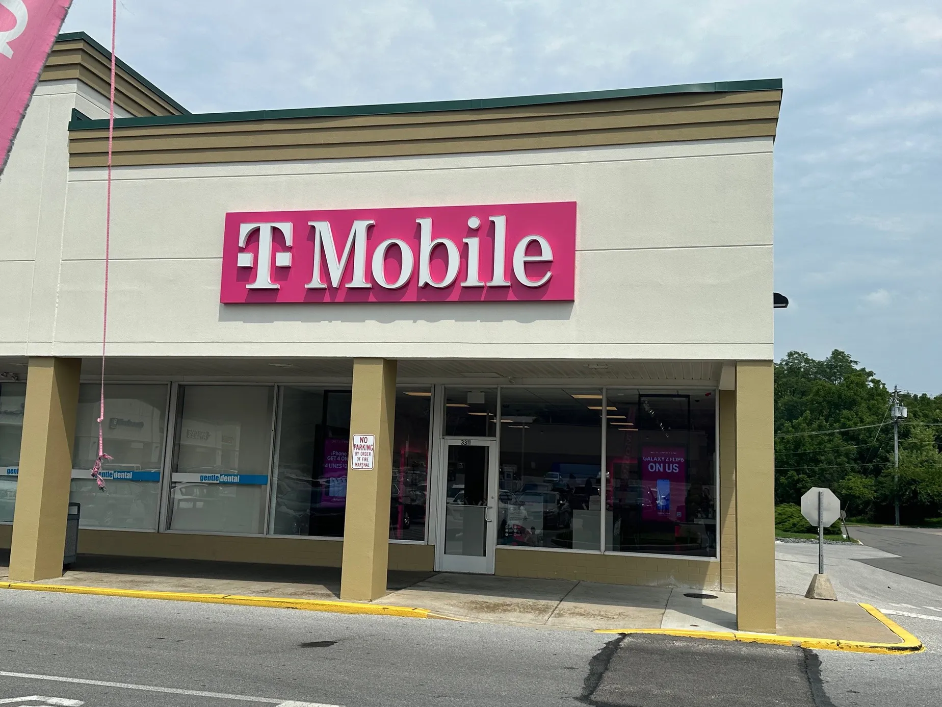 T-Mobile Thorndale Shopping Center | Thorndale, PA