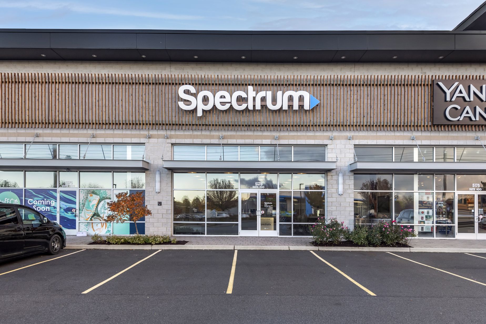 5175 Transit Rd, Williamsville, NY – Spectrum Store