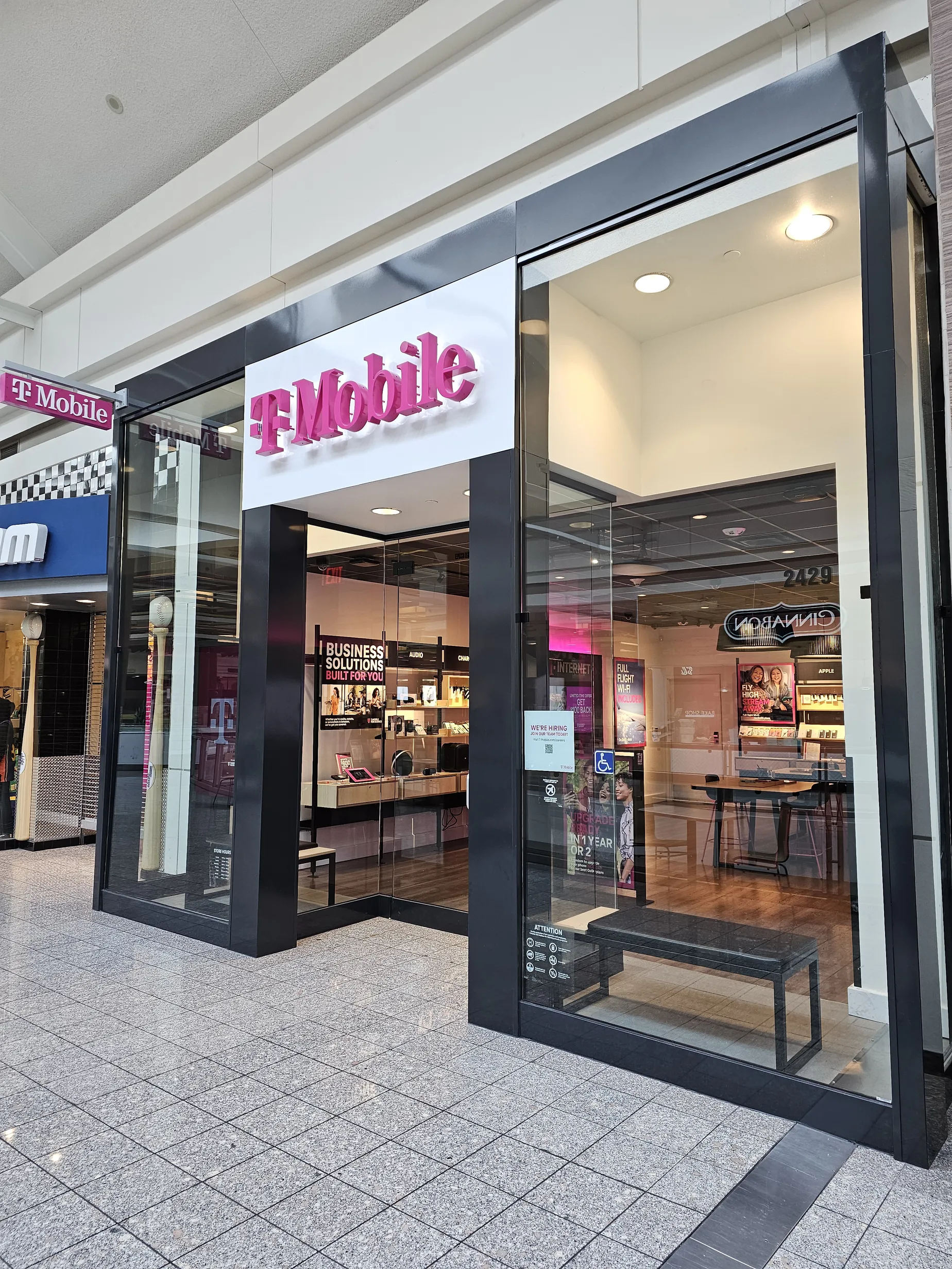 T-Mobile Galleria At Sunset | Henderson, NV