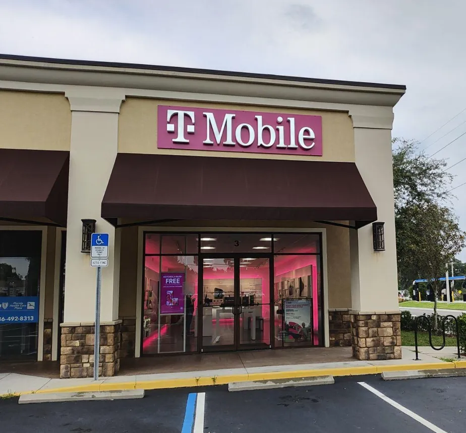 T-Mobile N Nova Rd & Sterthaus Dr | Ormond Beach, FL