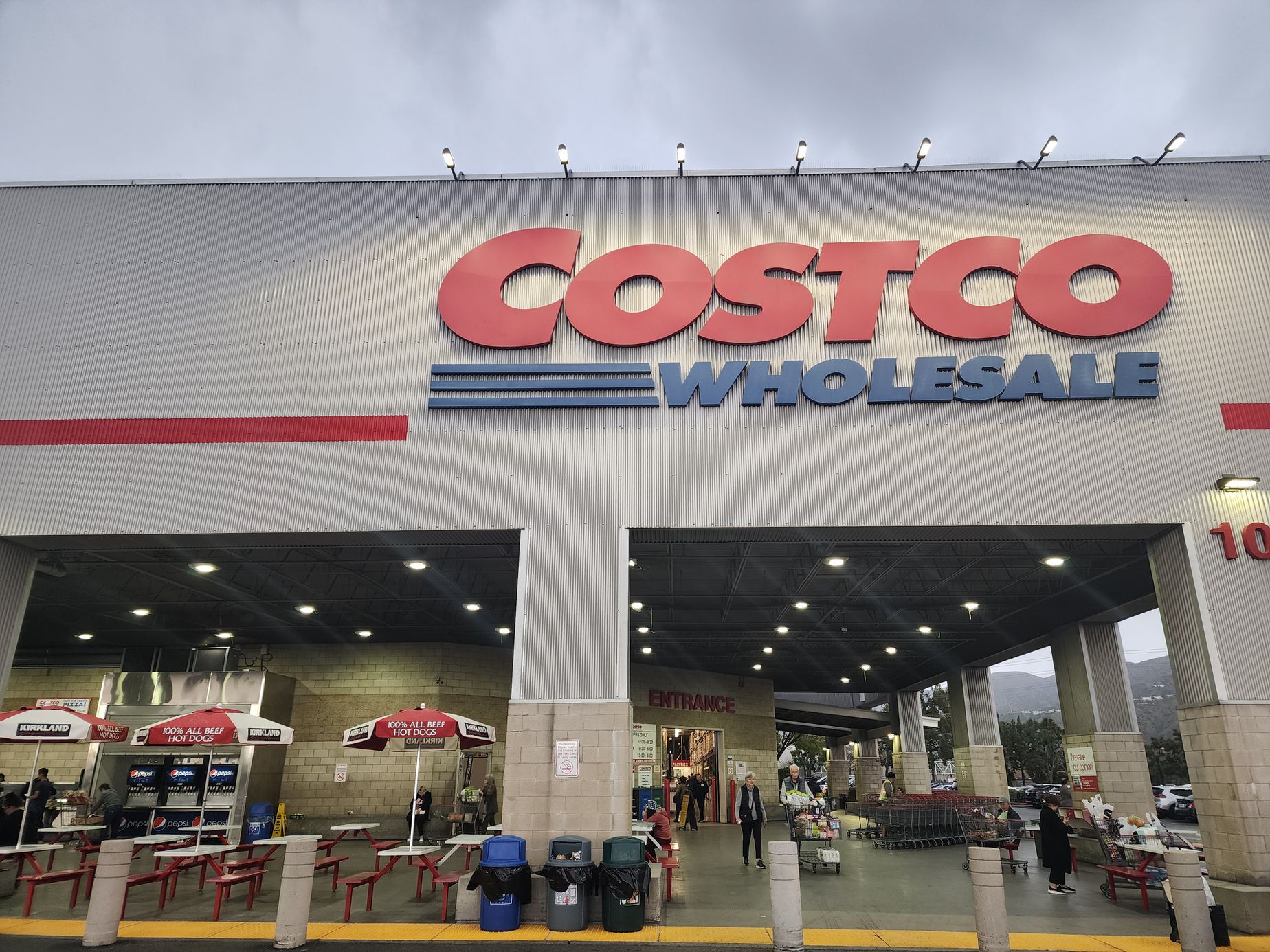 T-Mobile at Costco: Burbank, CA