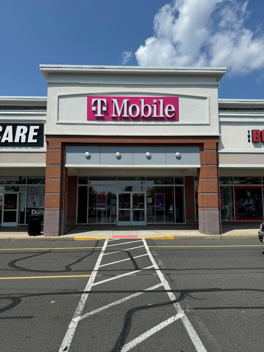T-Mobile Brick Commons | Brick Township, NJ