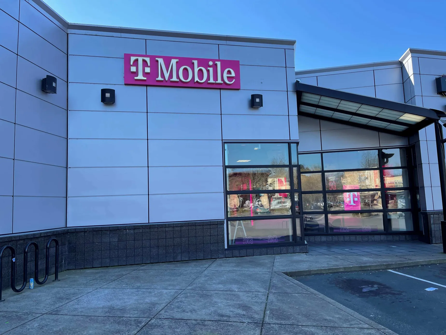 T-Mobile Oakway Center | Eugene, OR