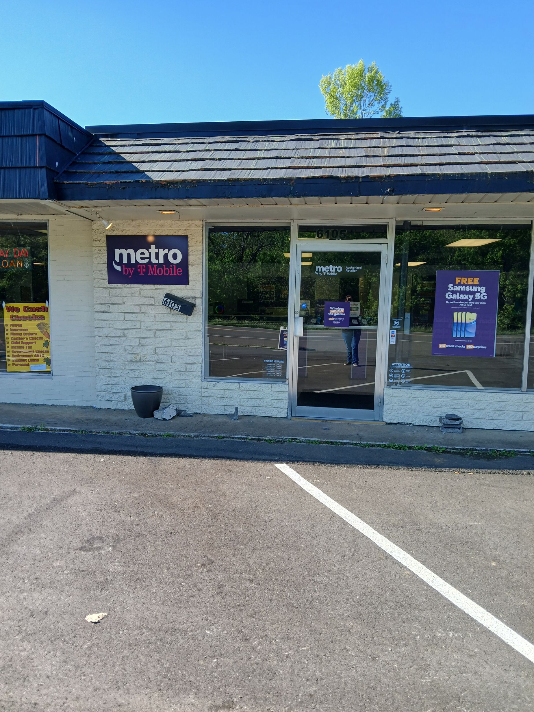 Metro by T-Mobile 6105 Chapman Hwy | Knoxville, TN