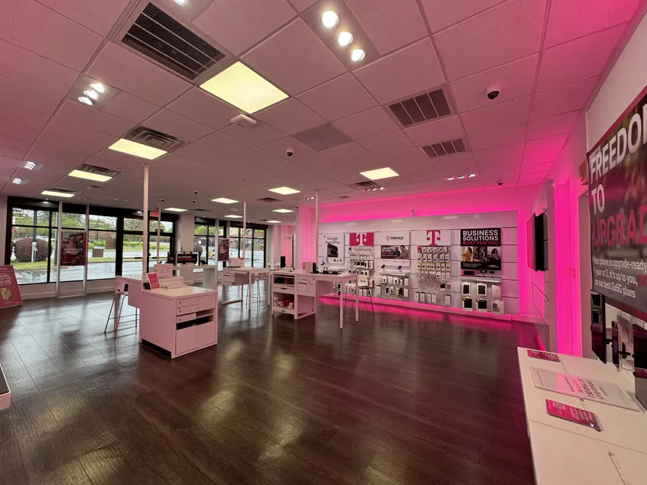 T-Mobile Farr Village | Anderson, SC