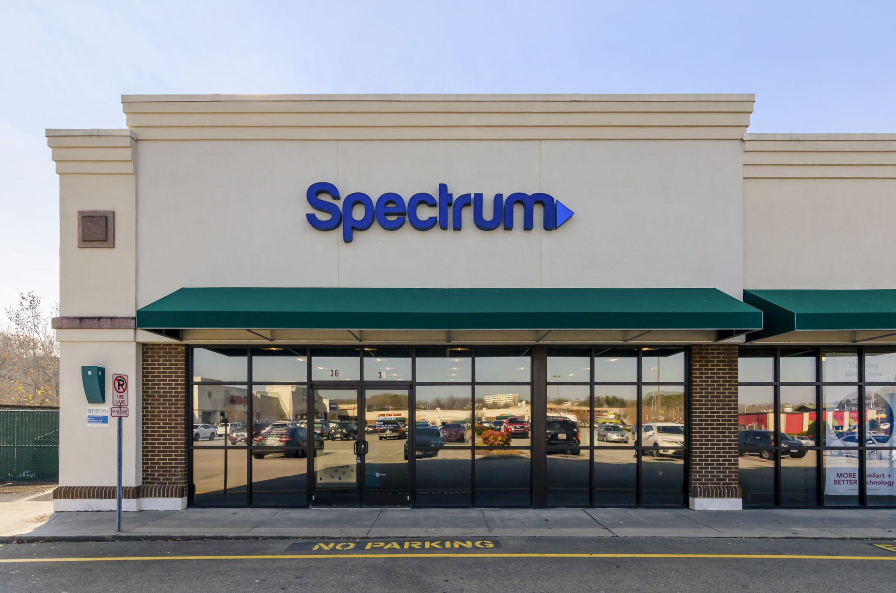 2003 North Eastman Rd, Kingsport, TN – Spectrum Store