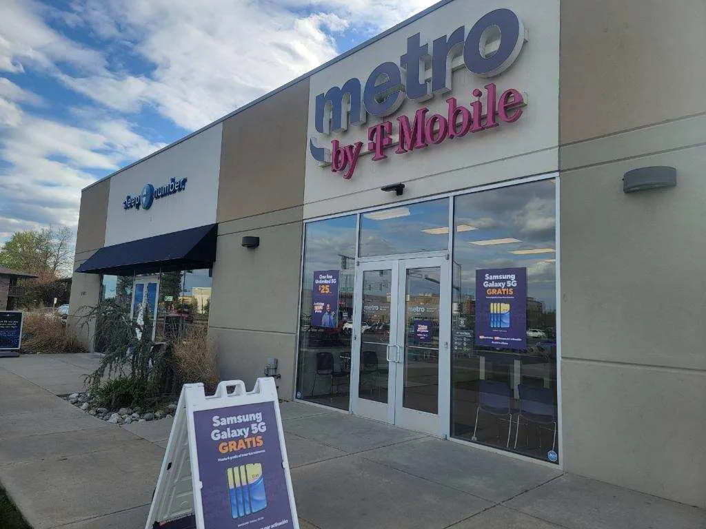 Metro by T-Mobile 5903 N DIVISION ST | Spokane, WA