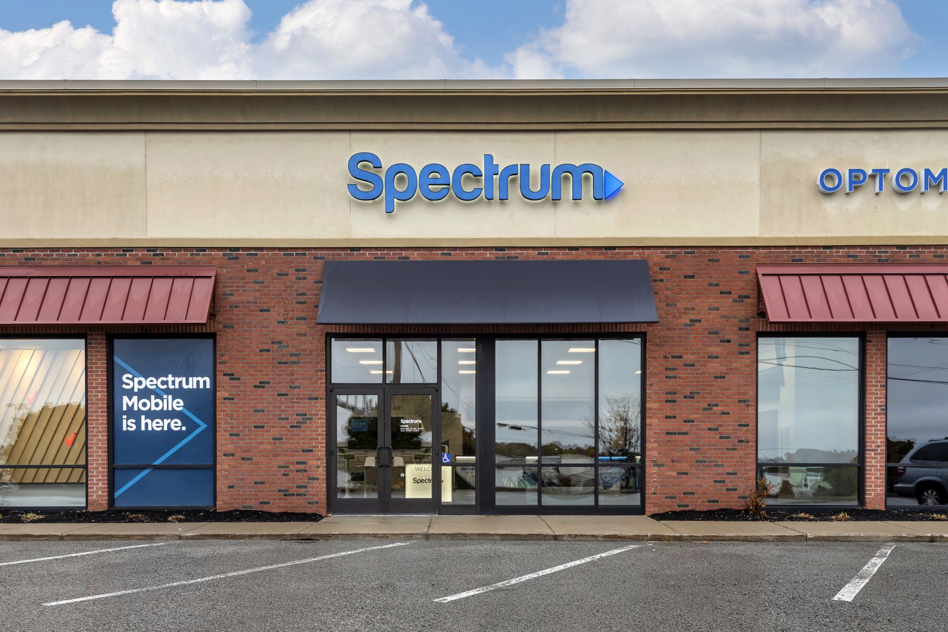 2045 Interchange Rd, Erie, PA – Spectrum Store