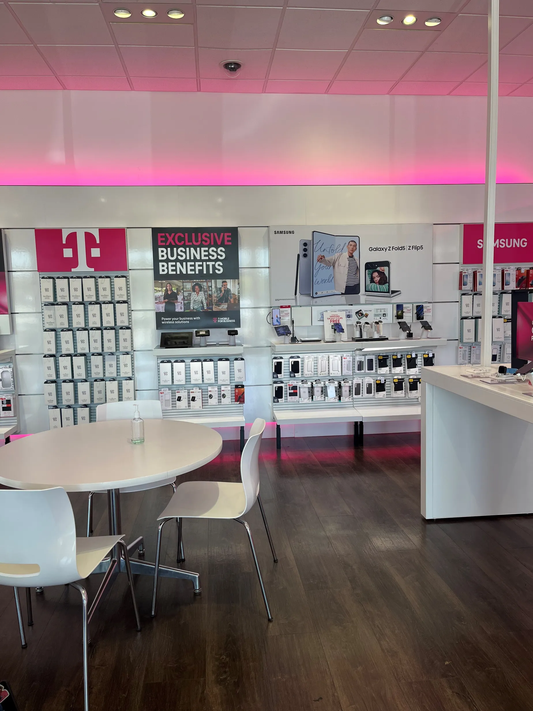 T-Mobile Hwy 249 & West Rd | Houston, TX