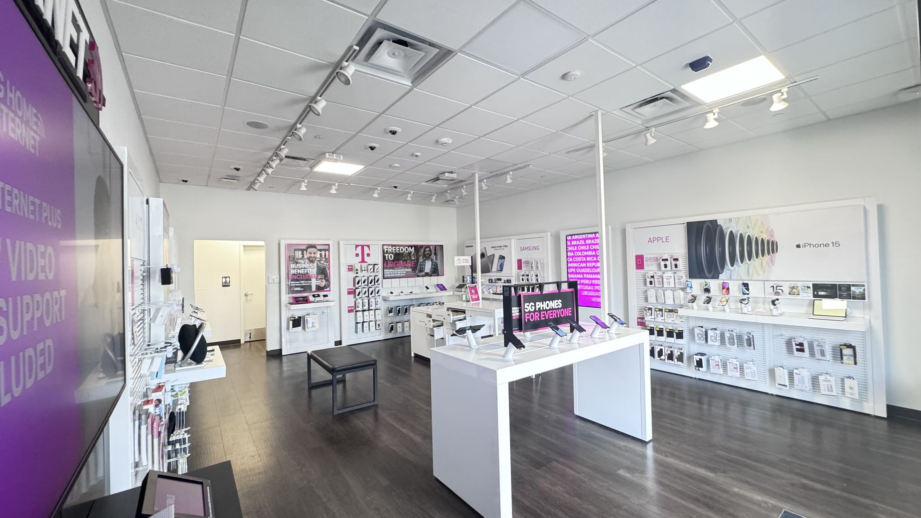 T-Mobile Firestone & Colorado: Neighborhood Store in Firestone, CO