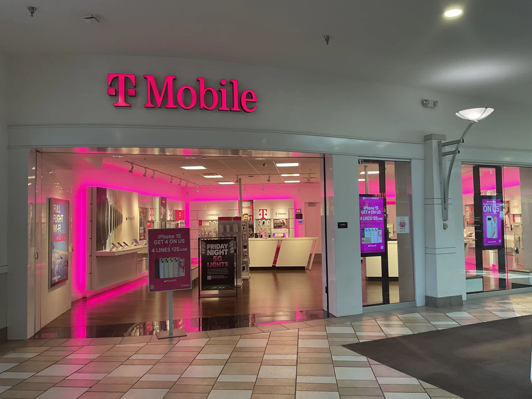 T-Mobile Mt Shasta Mall | Redding, CA
