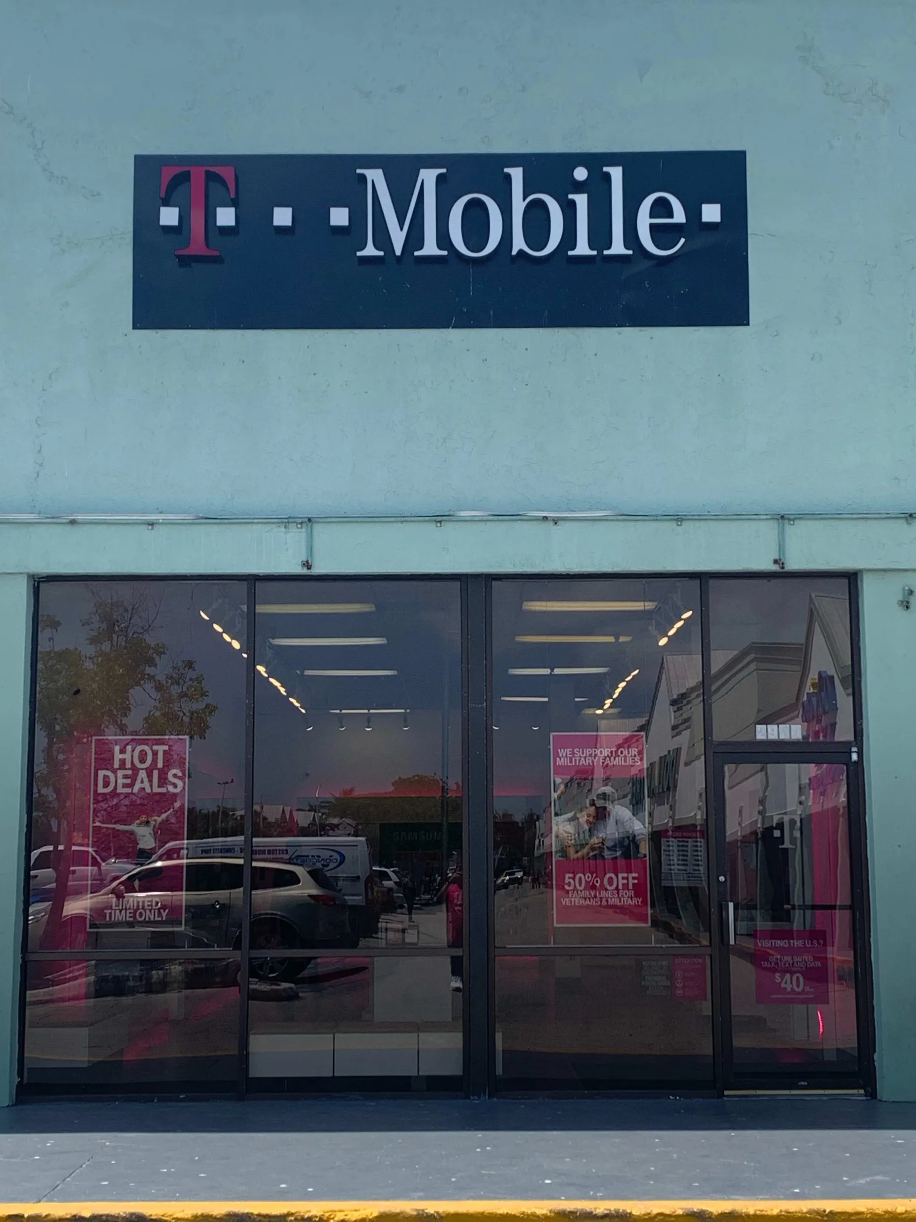 T-Mobile Overseas Market | Key West, FL