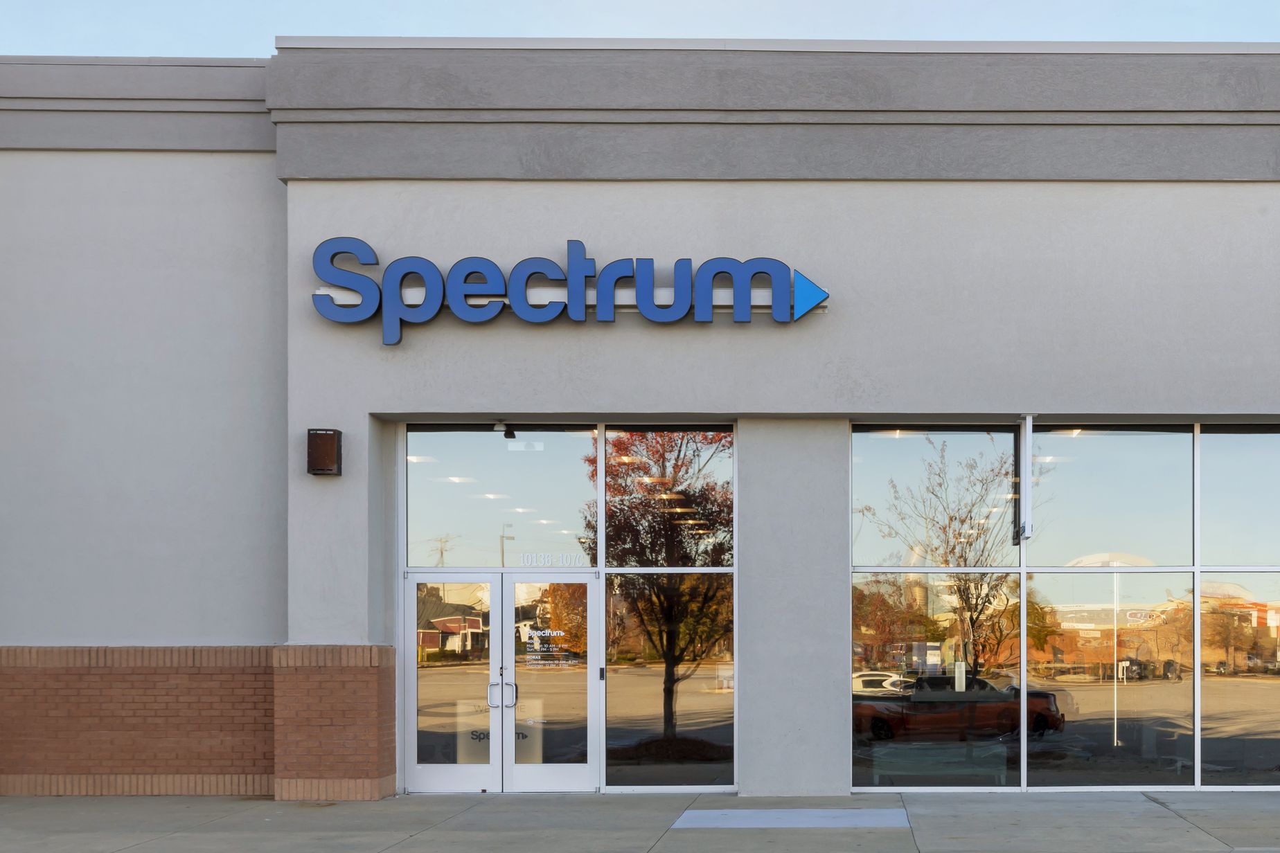 10136 Two Notch Rd, Columbia, SC – Spectrum Store