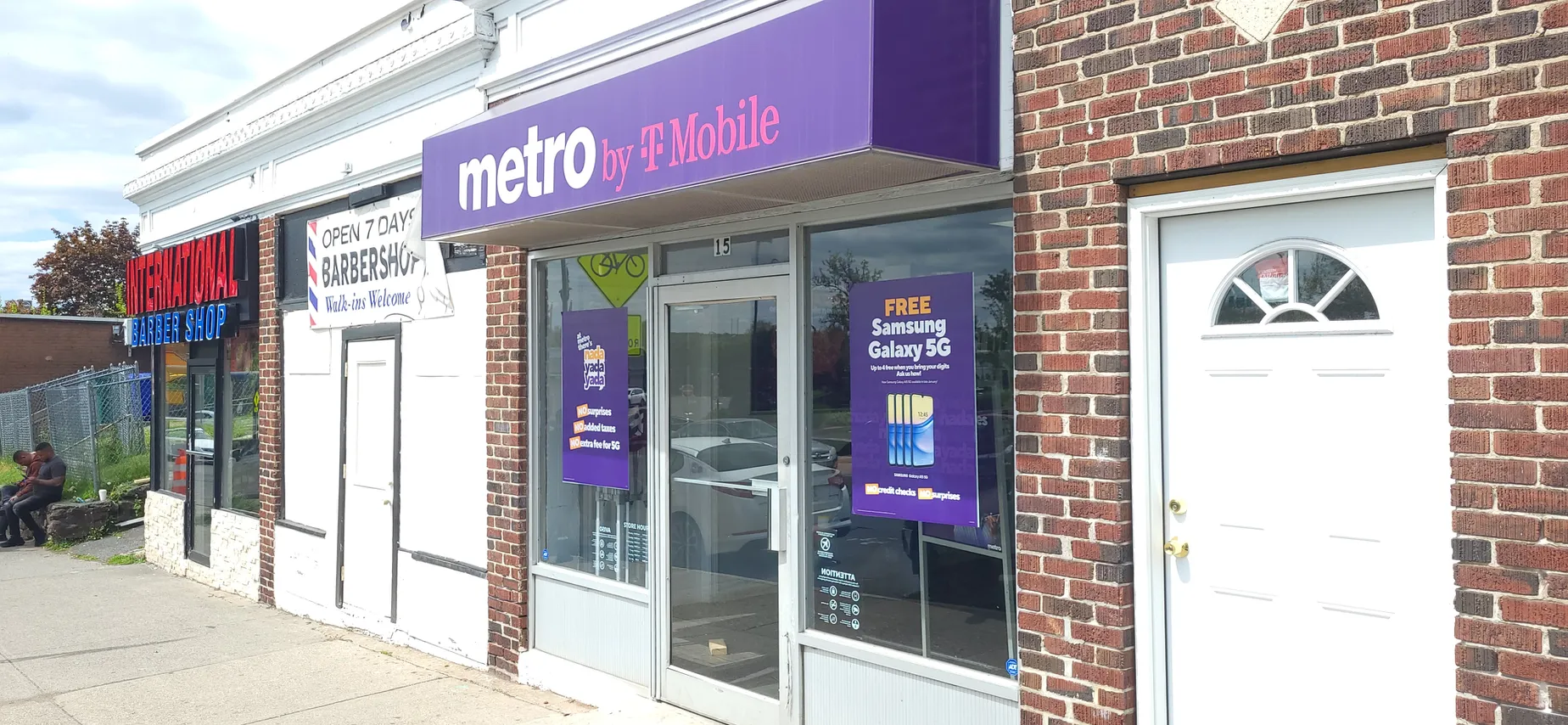 Metro by T-Mobile 15 Locust St | Springfield, MA