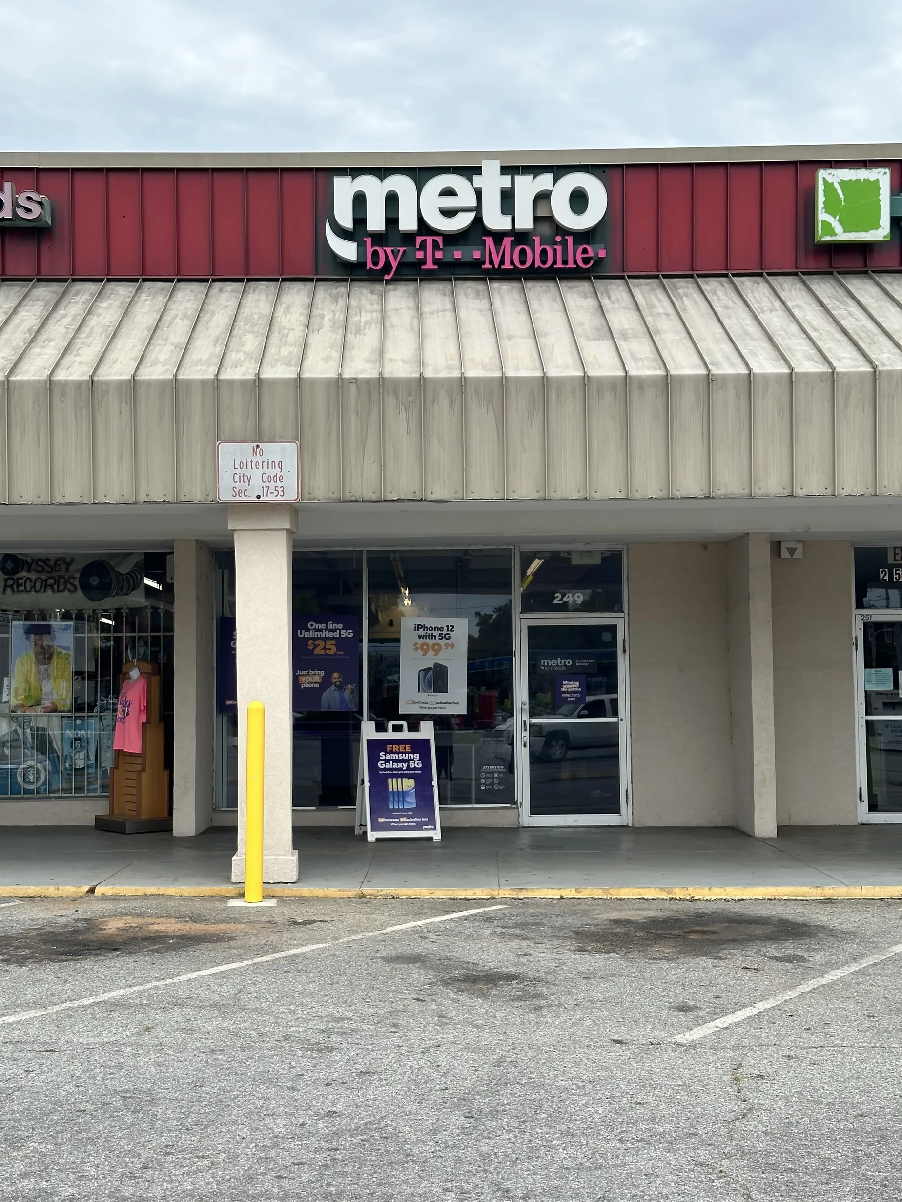 Metro by T-Mobile 249 E Oglethorpe Blvd | Albany, GA