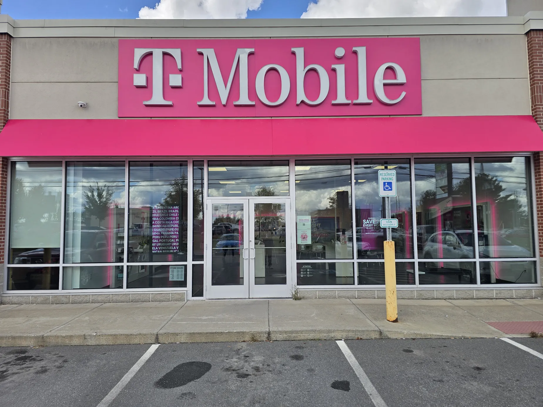 T-Mobile Bangor, ME | Bangor, ME