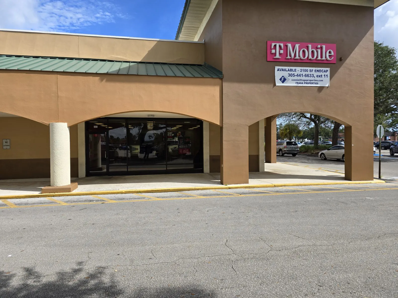 T-Mobile S Federal Hwy & Virginia | Fort Pierce, FL