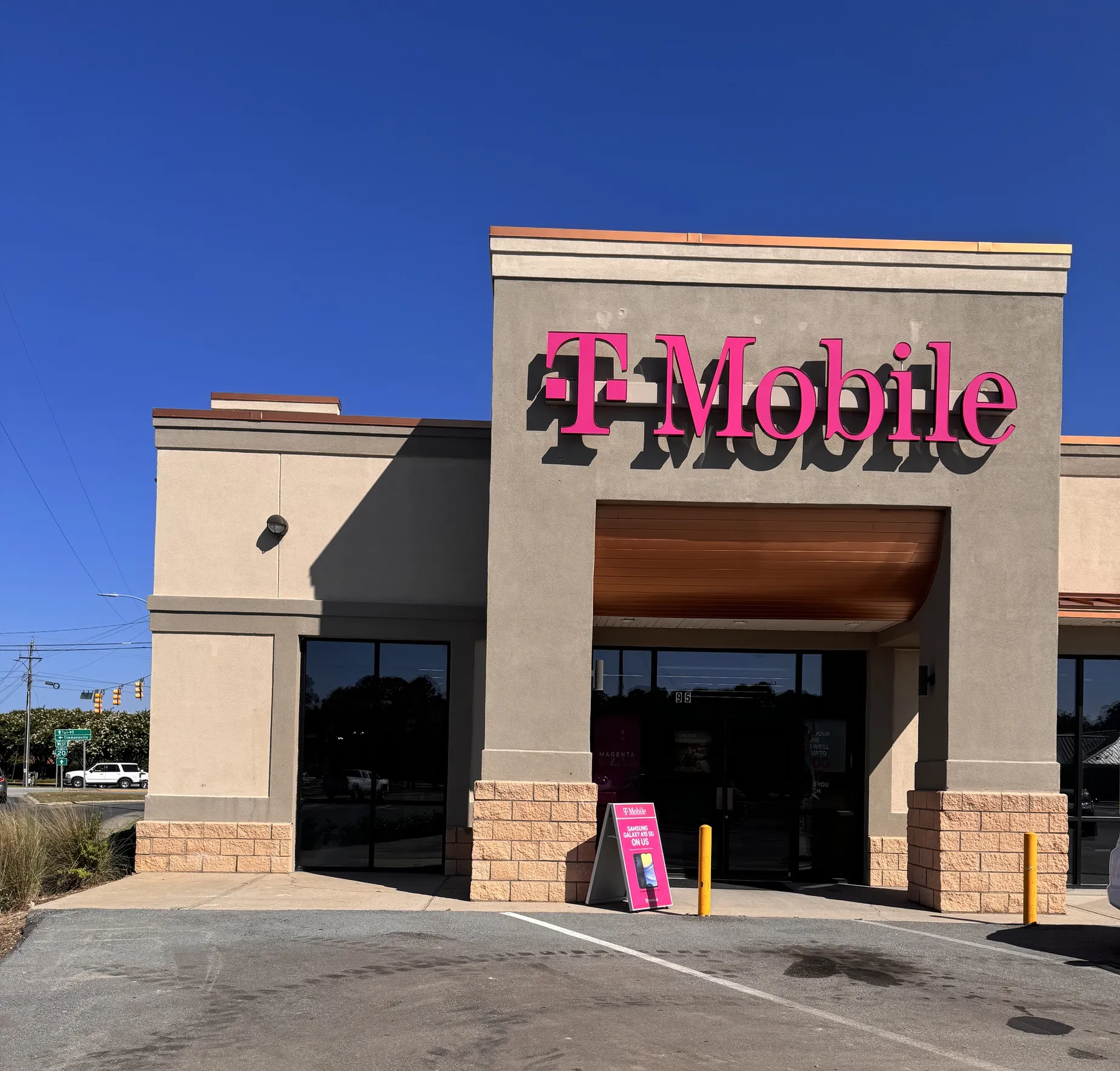 T-Mobile W Evans St & David H Mcleod Blvd | Florence, SC