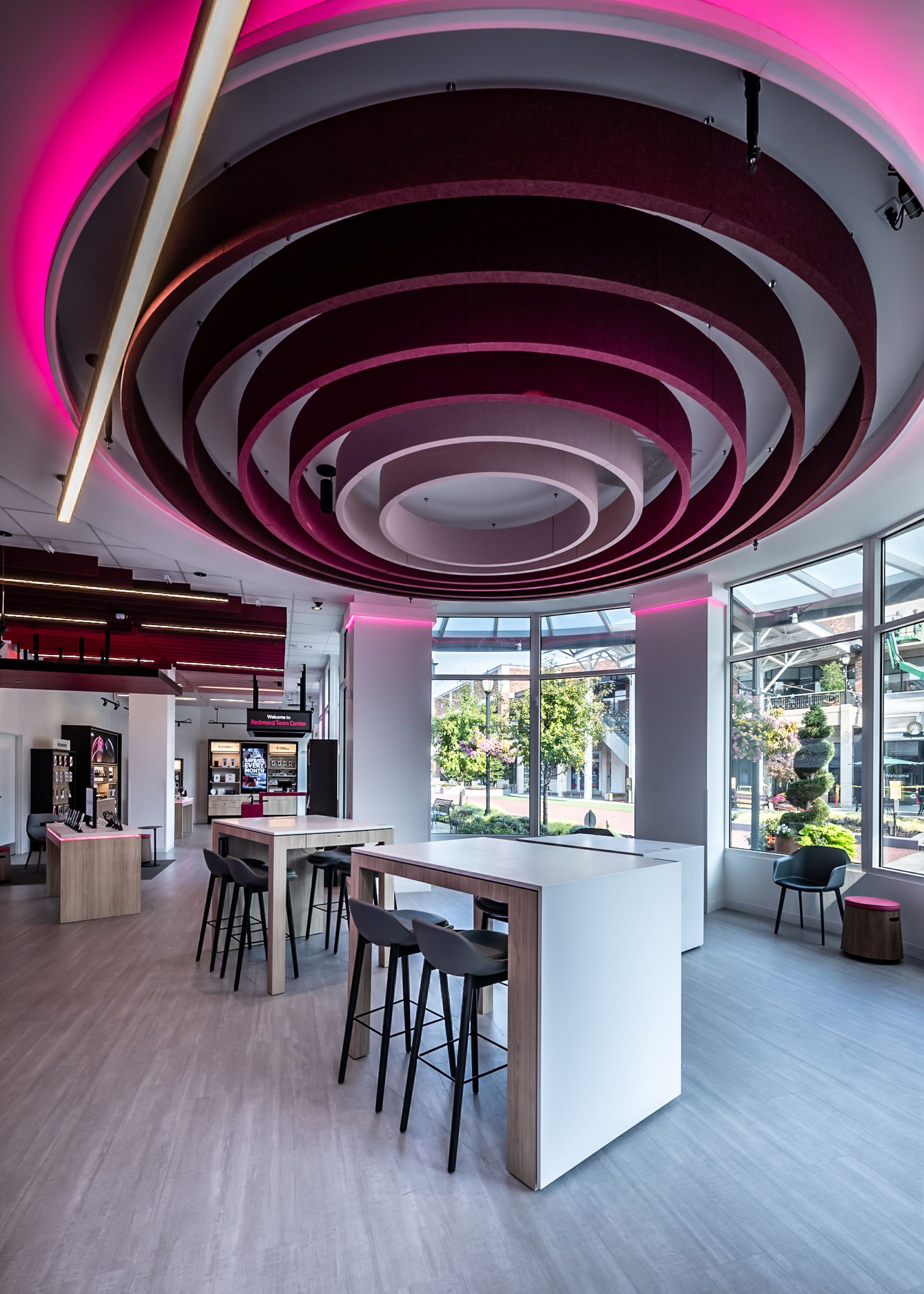 T-Mobile Redmond Town Center: Experience Store in Redmond, WA