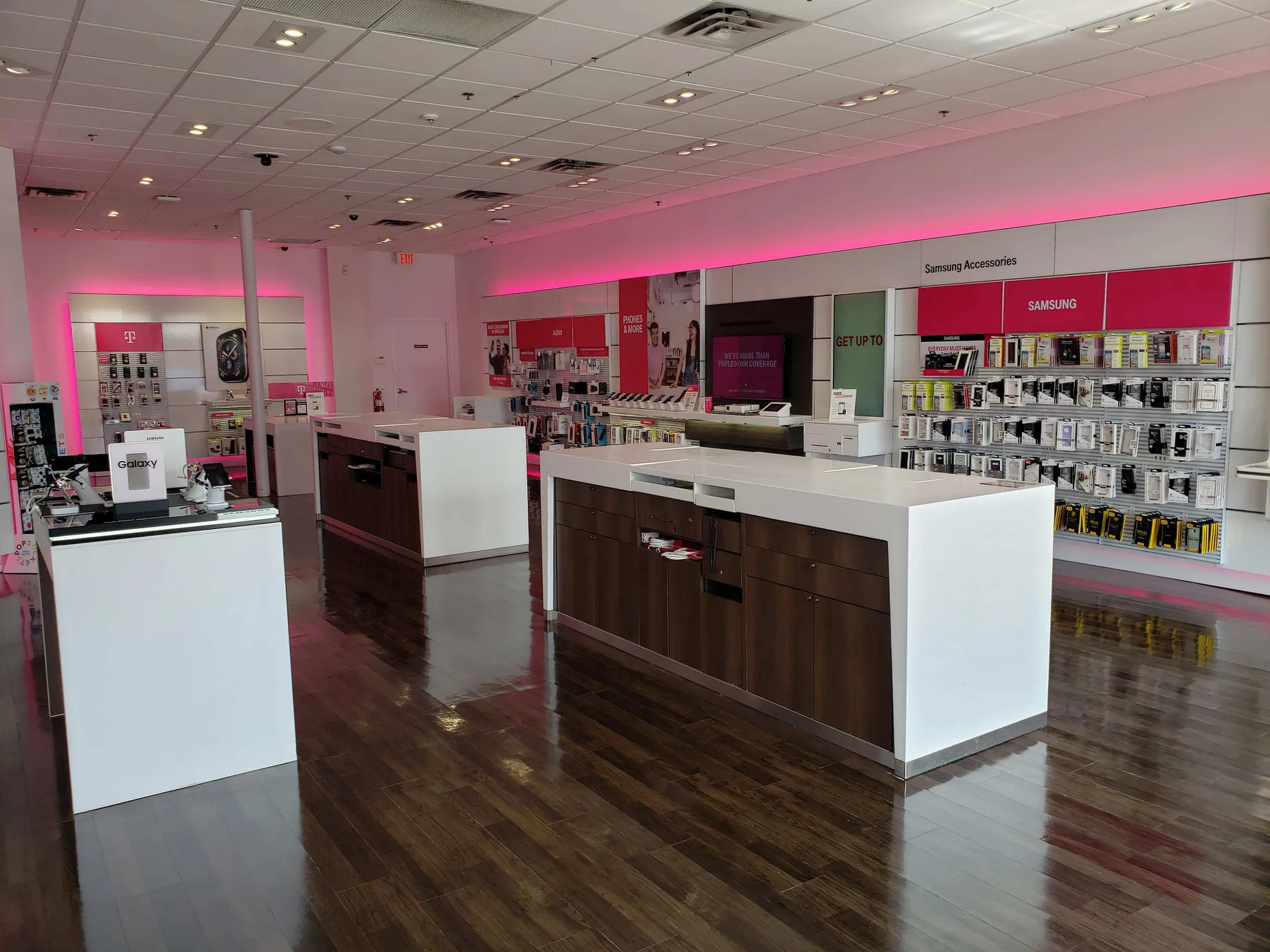 T-Mobile County Rd 42 & Burnhaven Dr | Burnsville, MN