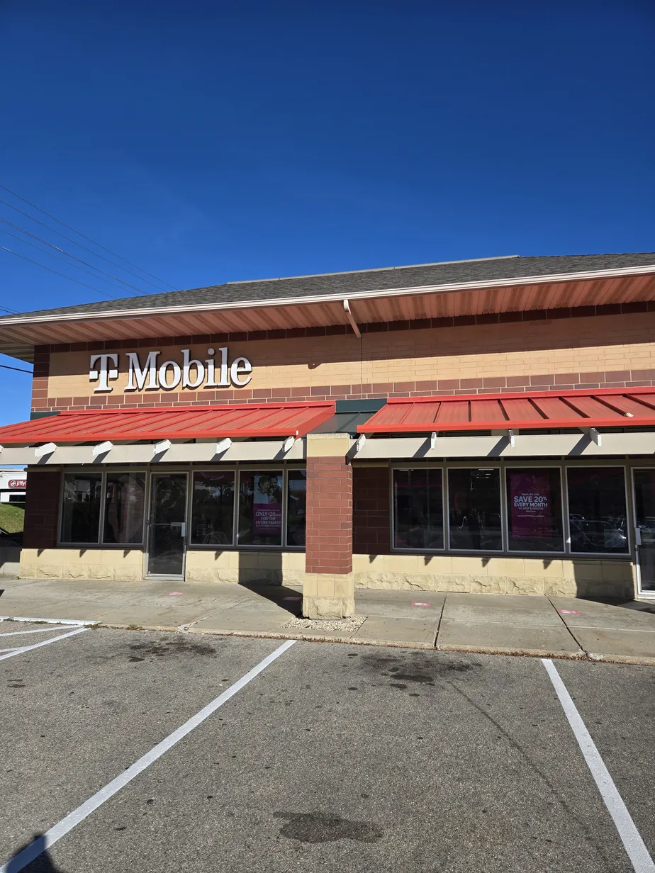 T-Mobile Lien Rd & Eagan Rd | Madison, WI