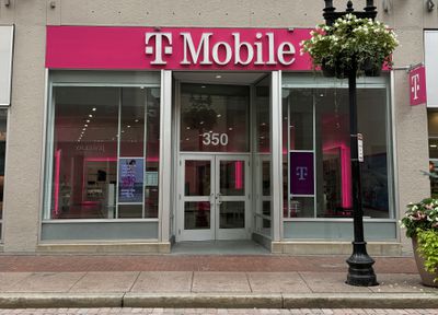 Apple iPhones at T-Mobile Washington & Franklin in Boston, MA