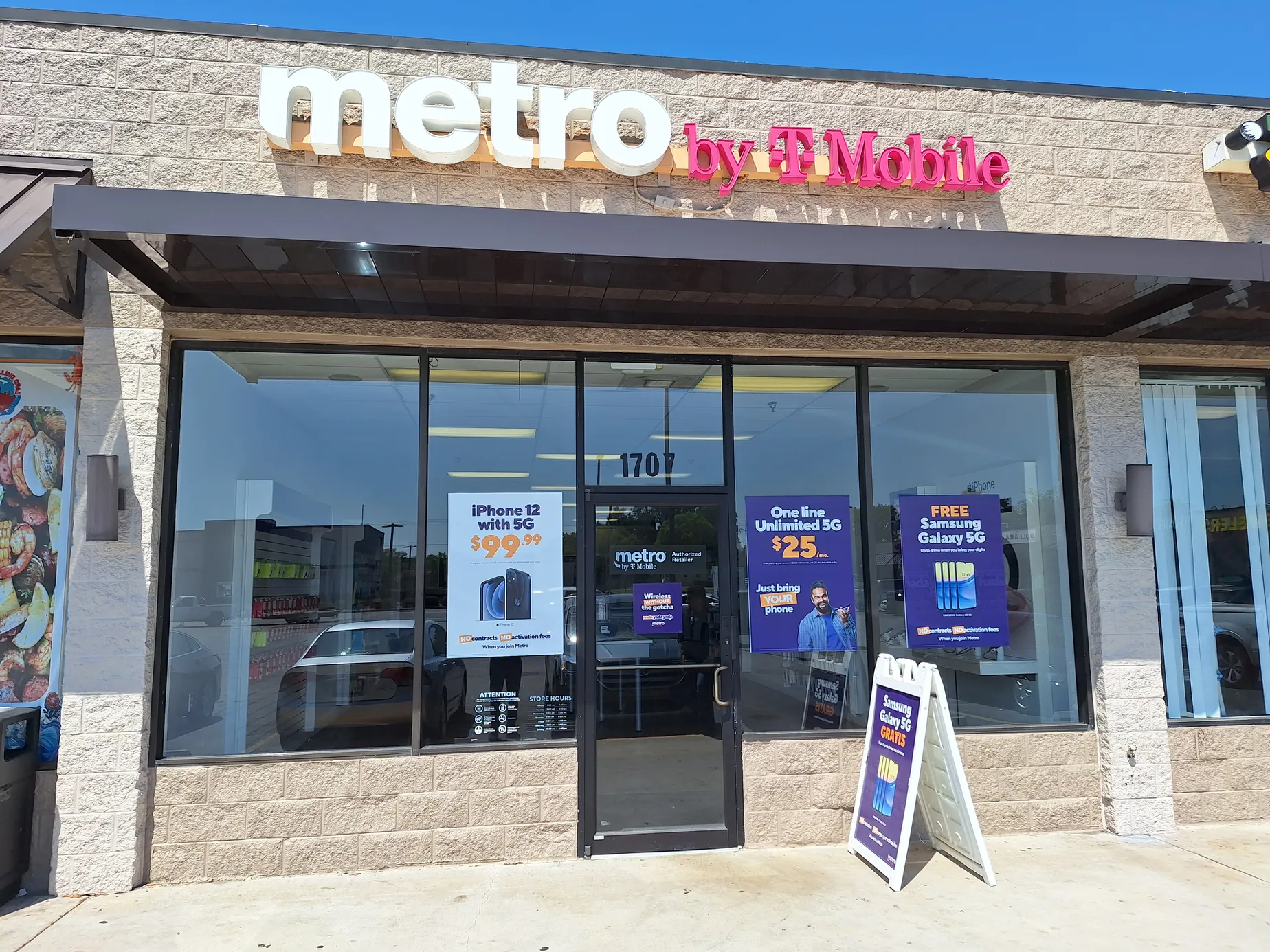 Metro by T-Mobile 1707 James L Redman Pkwy | Plant City, FL