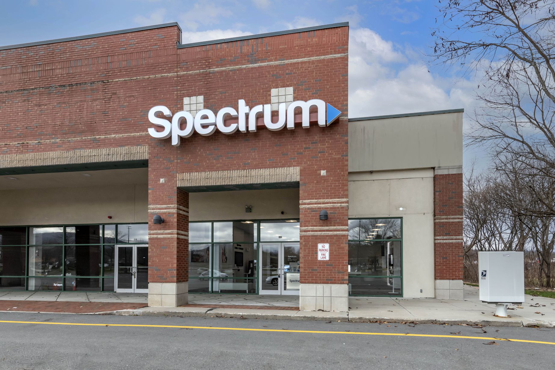 555 Hubbard Ave, Pittsfield, MA – Spectrum Store