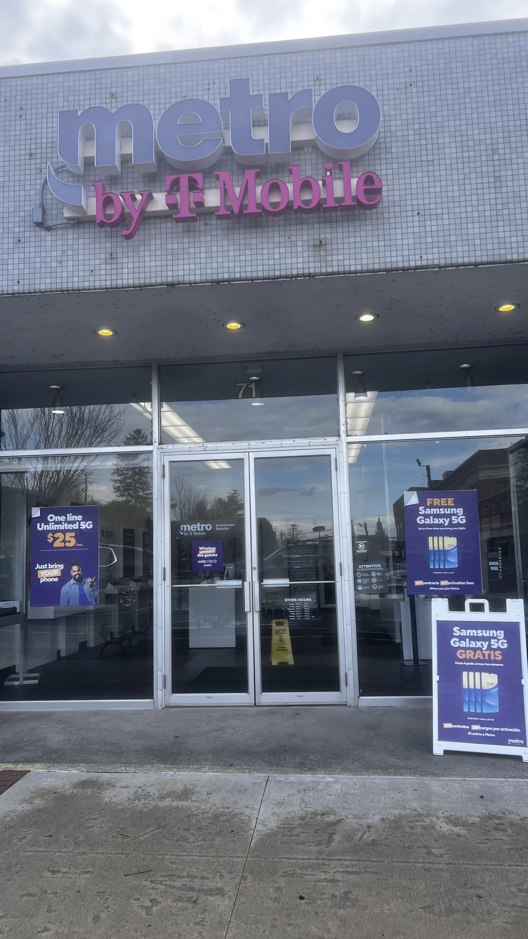 Metro by T-Mobile 71 MAIN ST | Nashua, NH