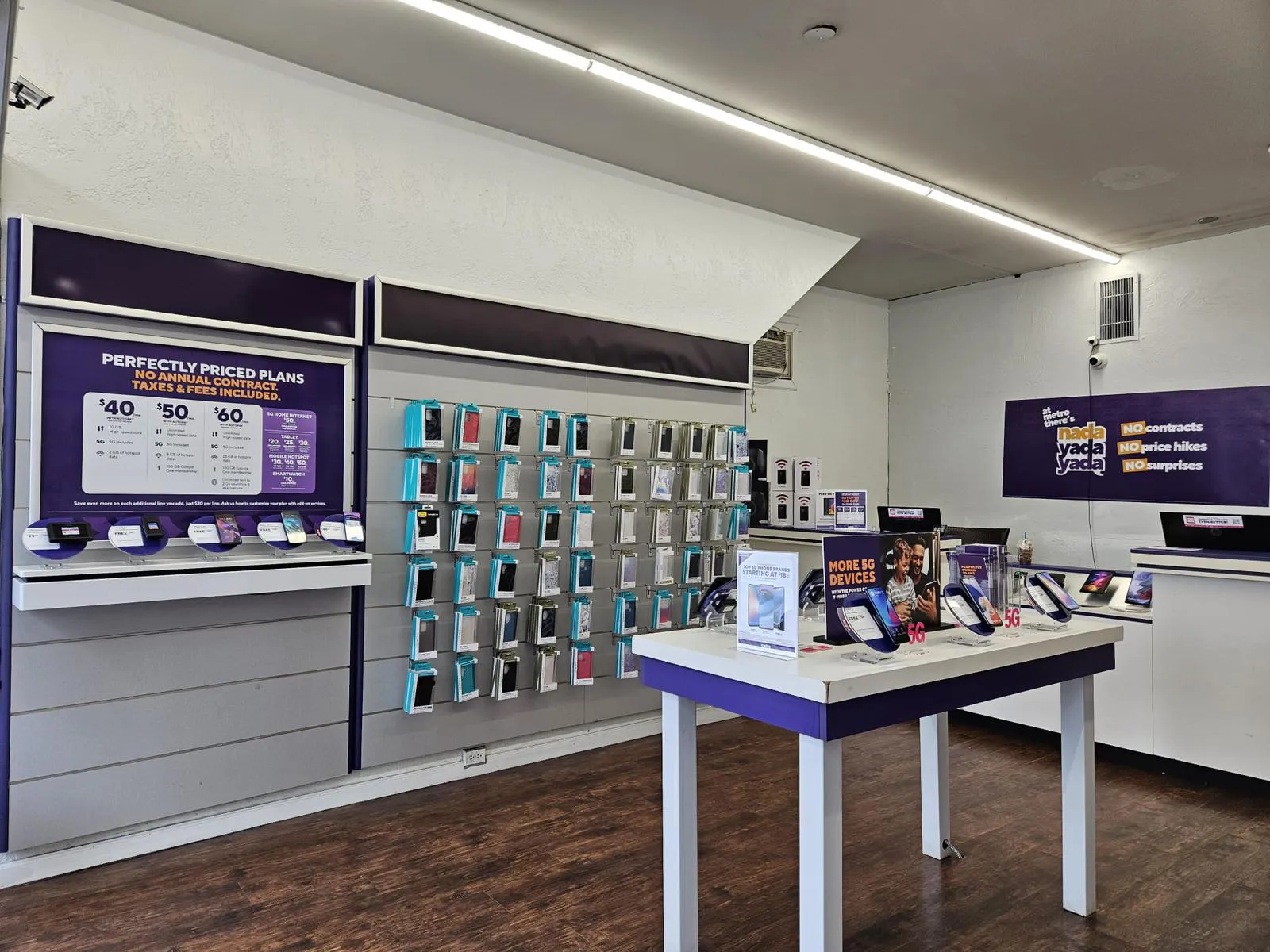 Metro by T-Mobile 1730 E Carson St | Pittsburgh, PA